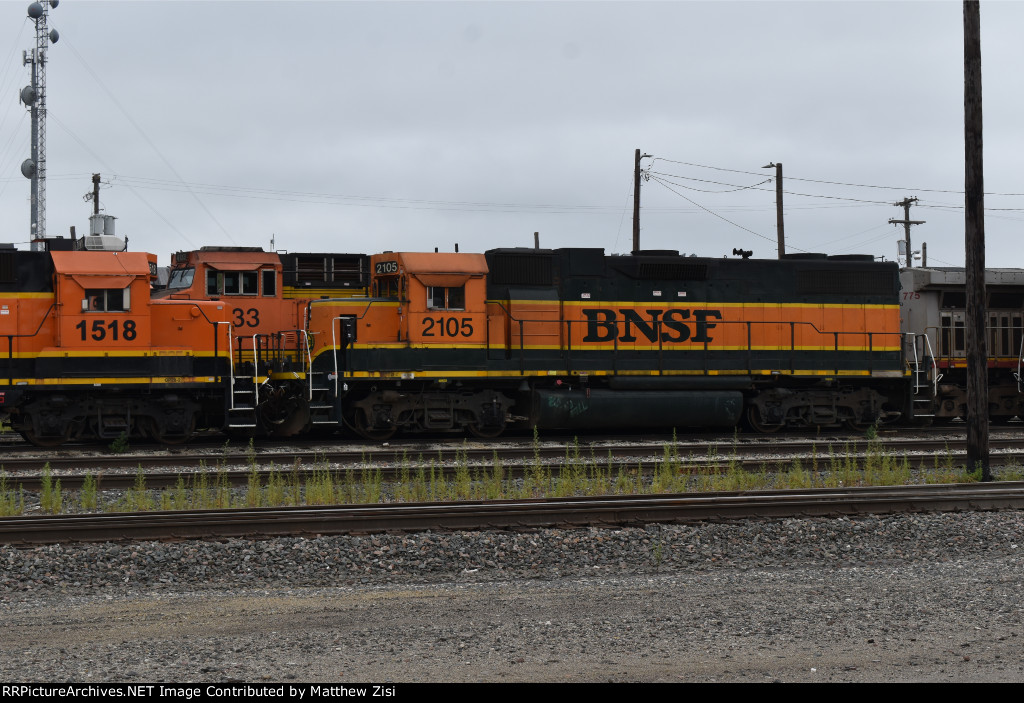 BNSF 2105
